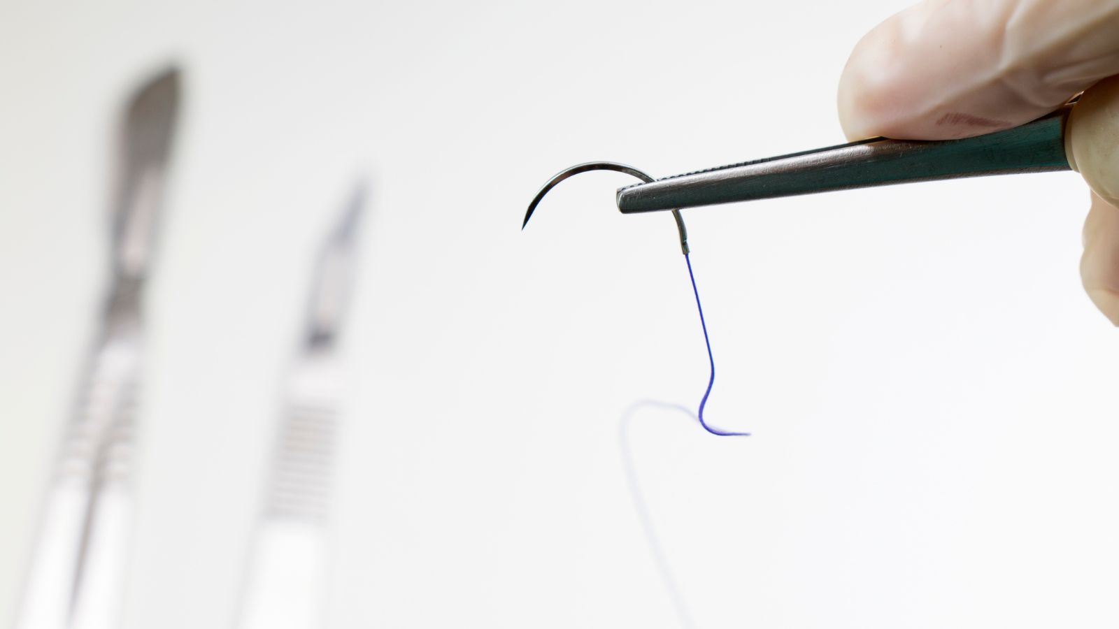 Needle Sizes for Sutures: Master the art of Suture Needles!